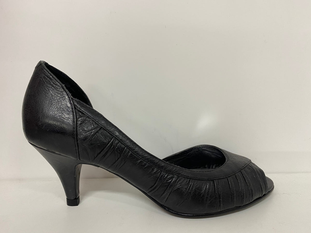 EZZY GATHERED BY TOP END – Sampsons Shoe Store